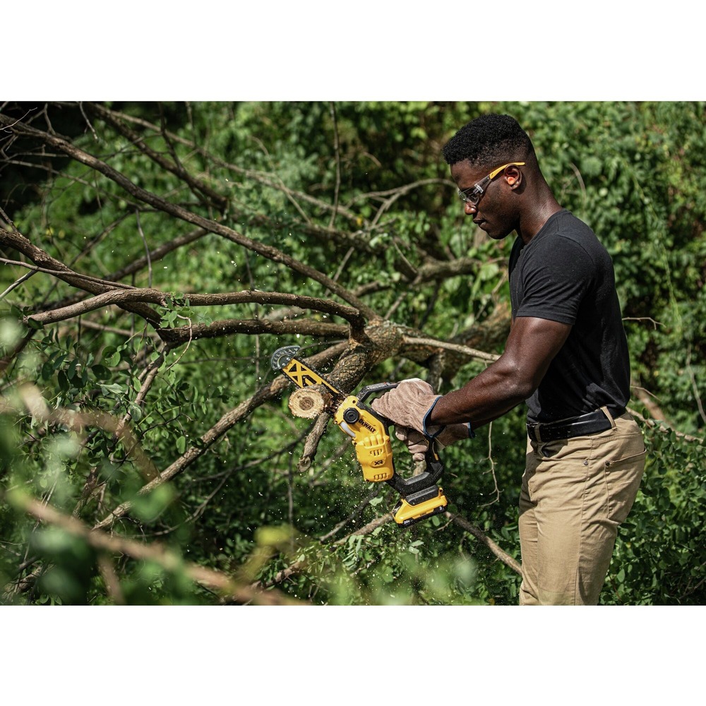 Dewalt DCCS623L1 20V MAX Brushless Lithium-Ion 8 in. Cordless Pruning ...